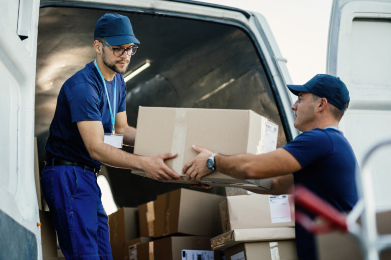 How to Choose the Right Delivery Trucking Service for Your Business ...
